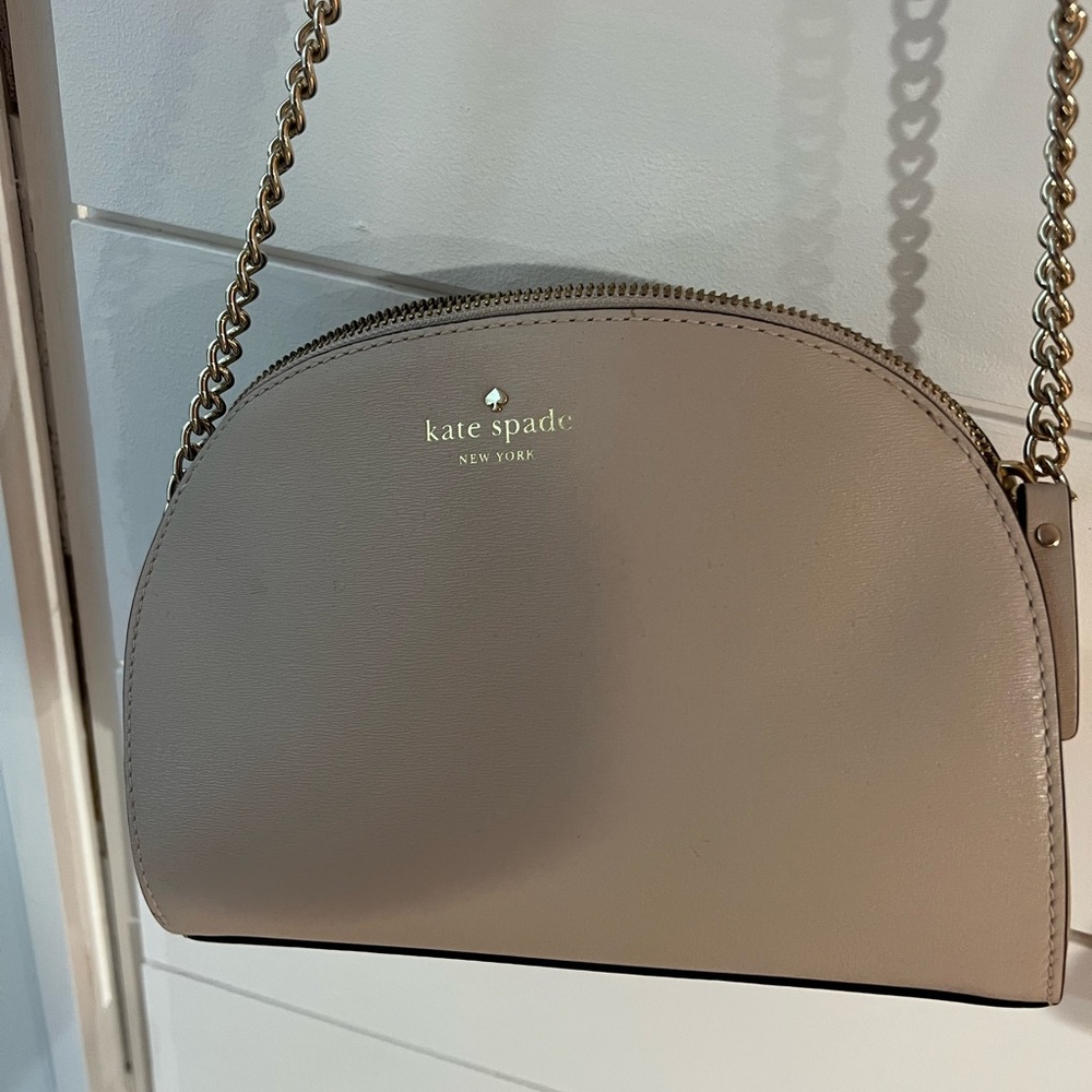 Kate Spade Tan Bag With Gold Hardware - Gem